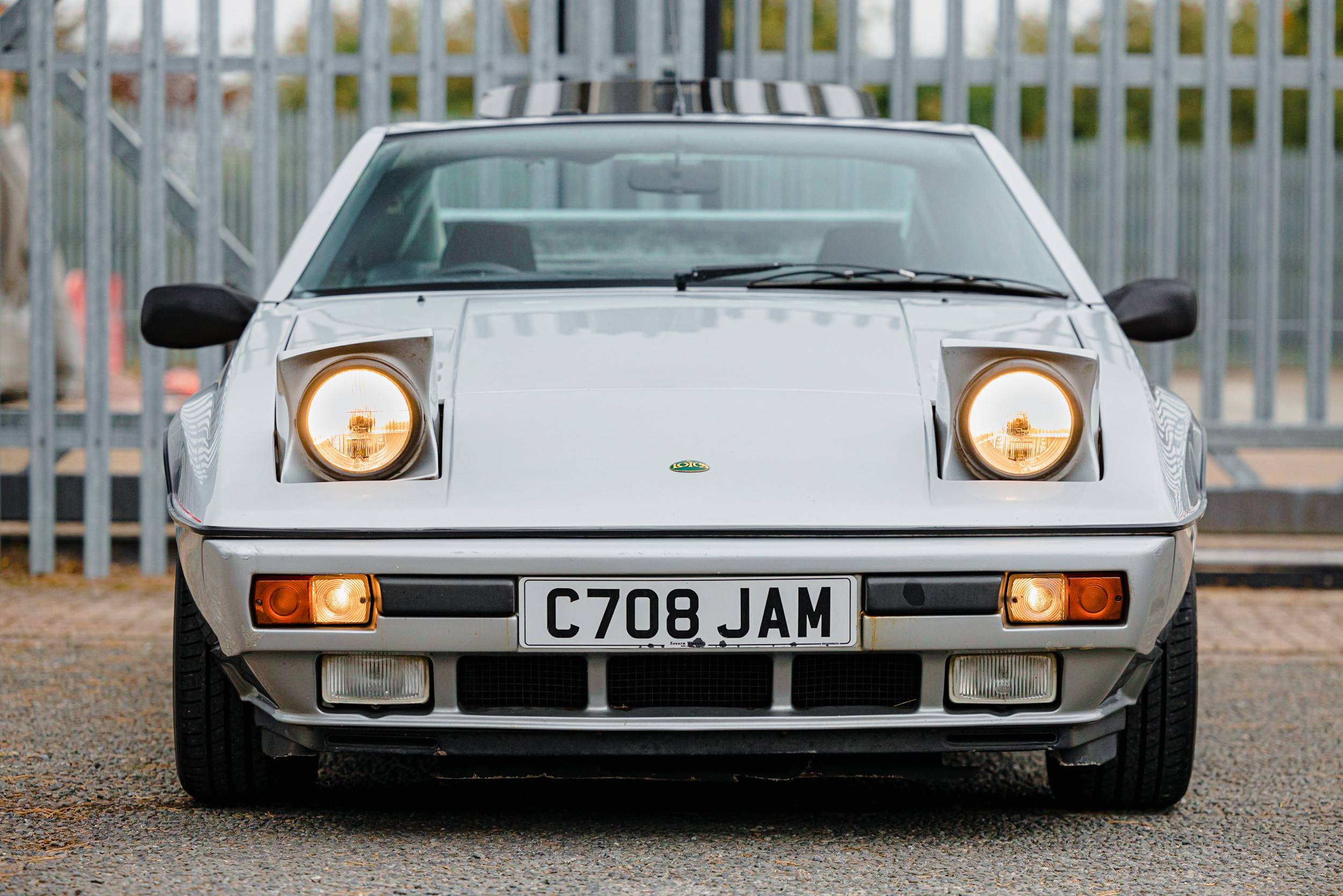 1986 Lotus Excel SE For Sale by Auction