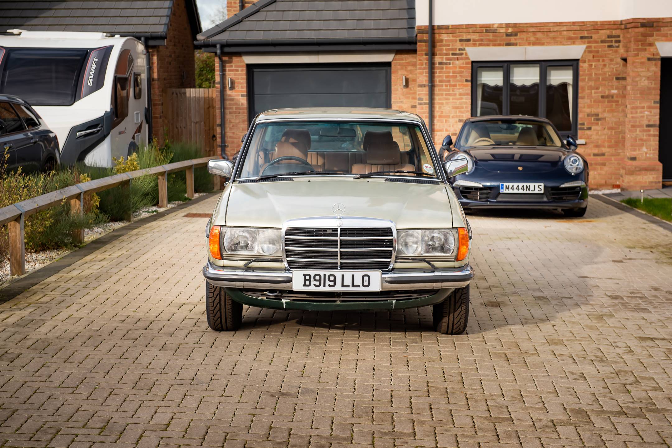 1984 Mercedes-Benz 280E For Sale by Auction