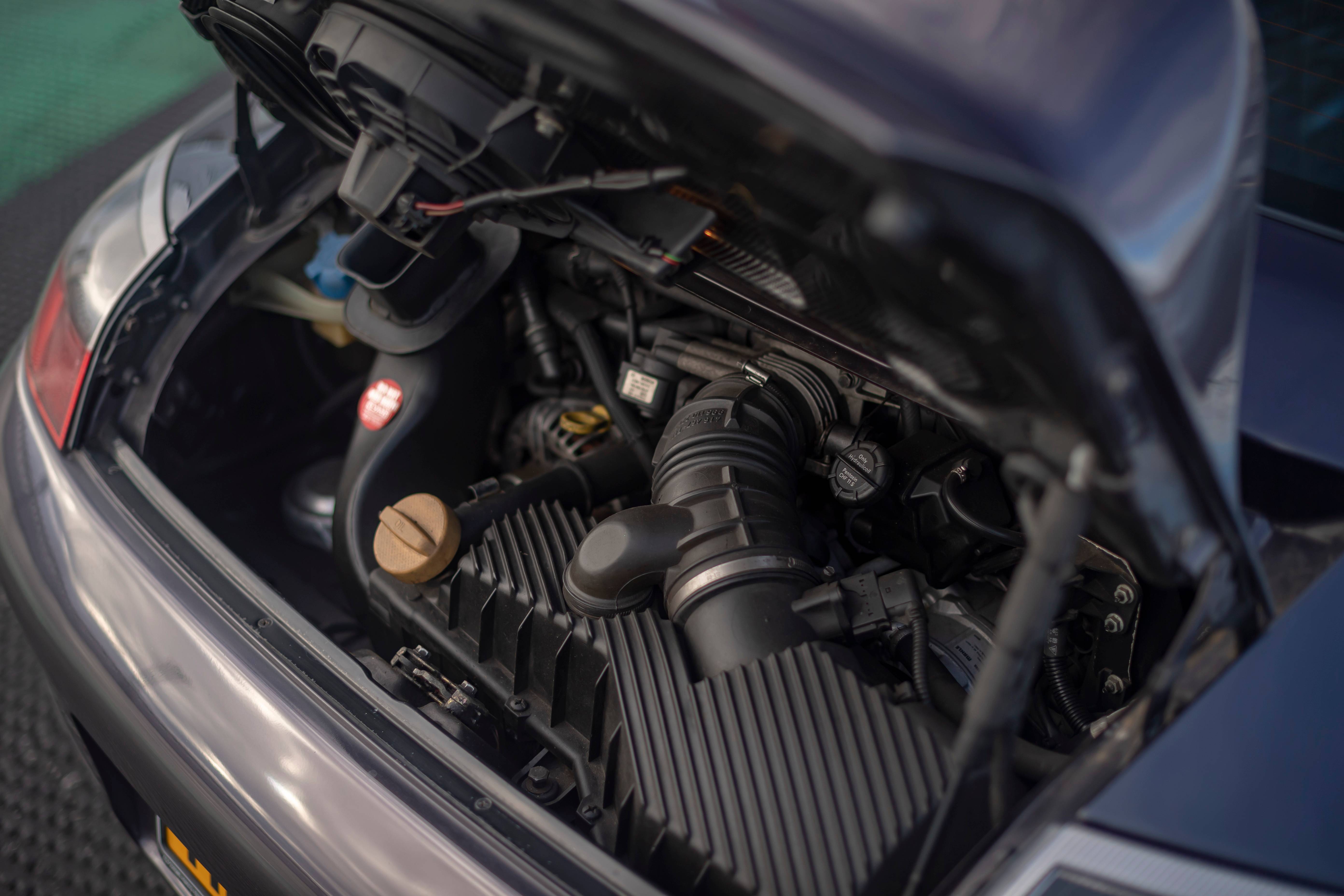 1998 Porsche 911 CSR 996 For Sale by Auction