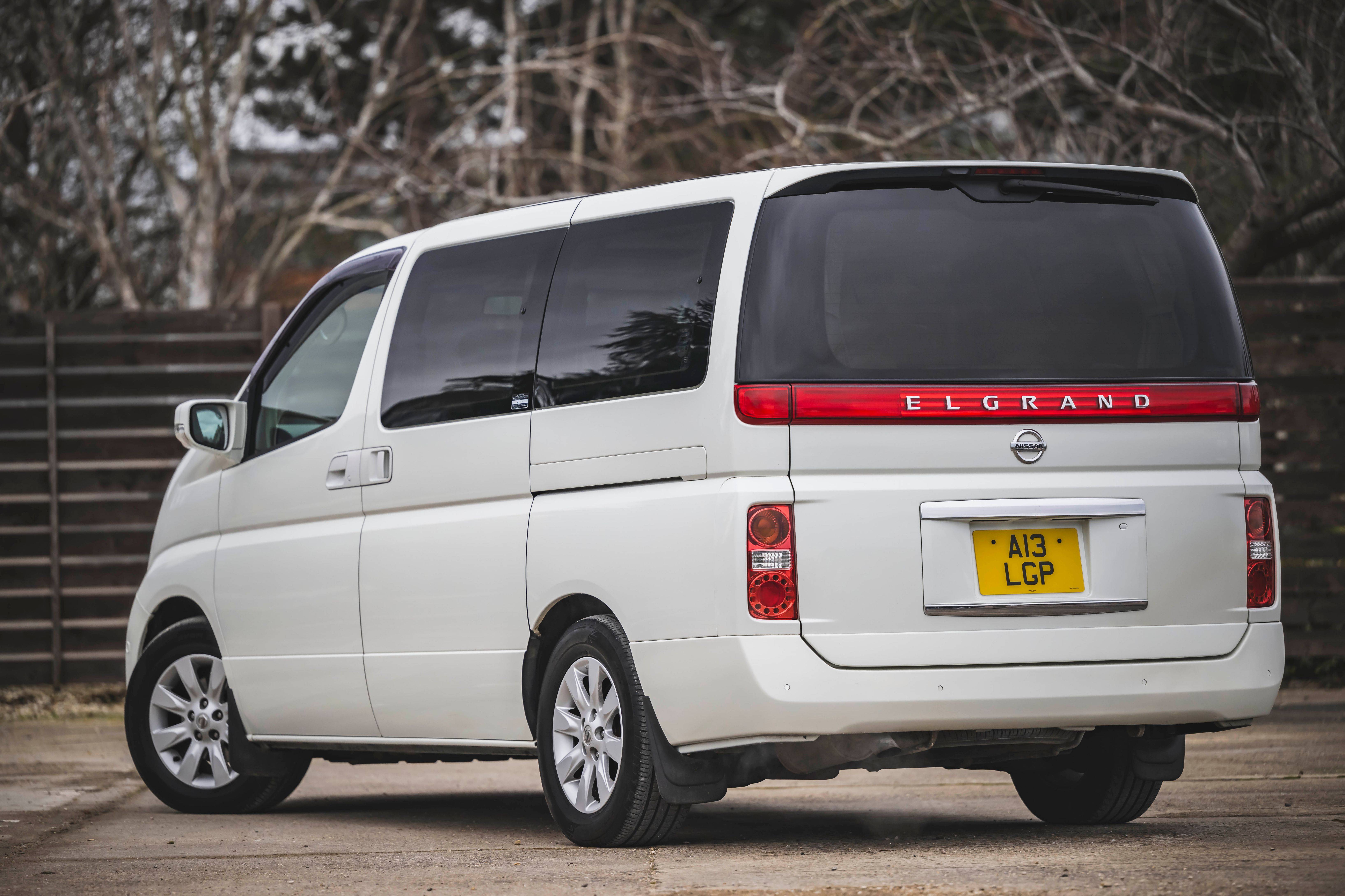2006 Nissan Elgrand XL E51 3.5 V6 For Sale by Auction
