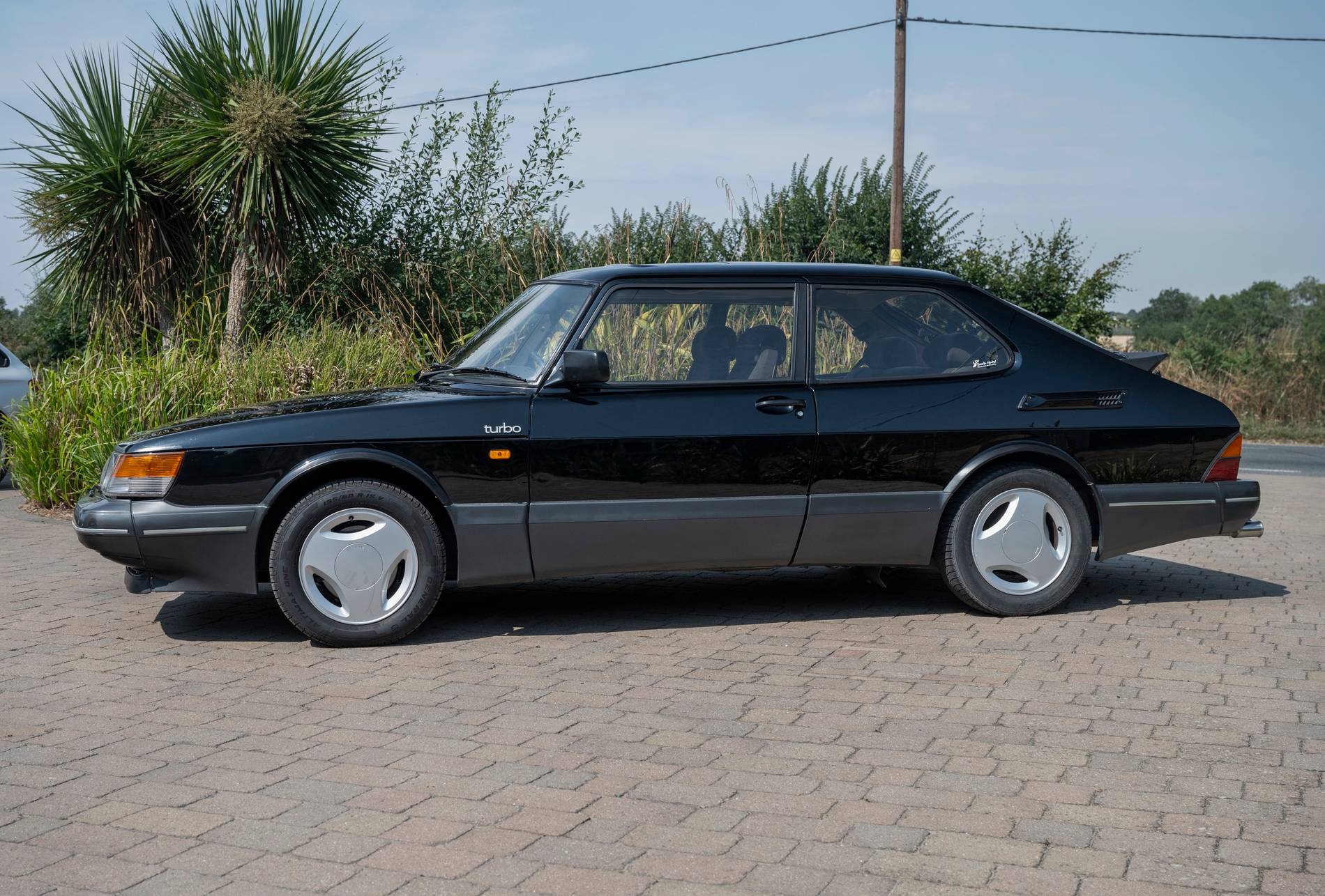 1990 SAAB 900 Turbo S Aero 2 door For Sale by Auction
