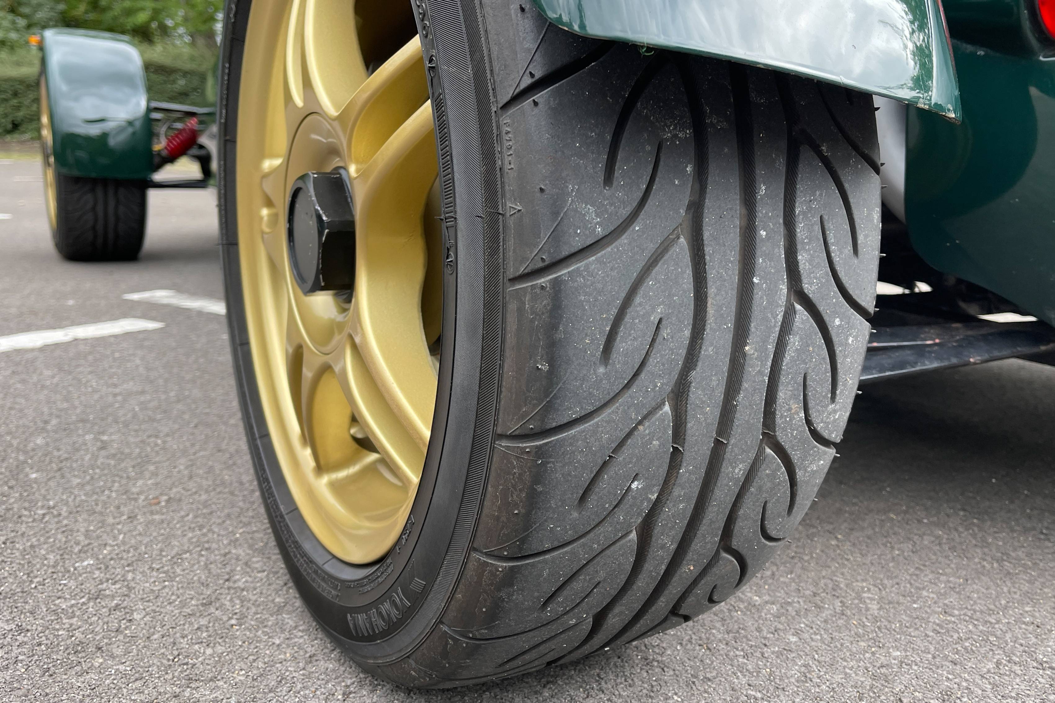 1997 Brooke ME190 For Sale by Auction