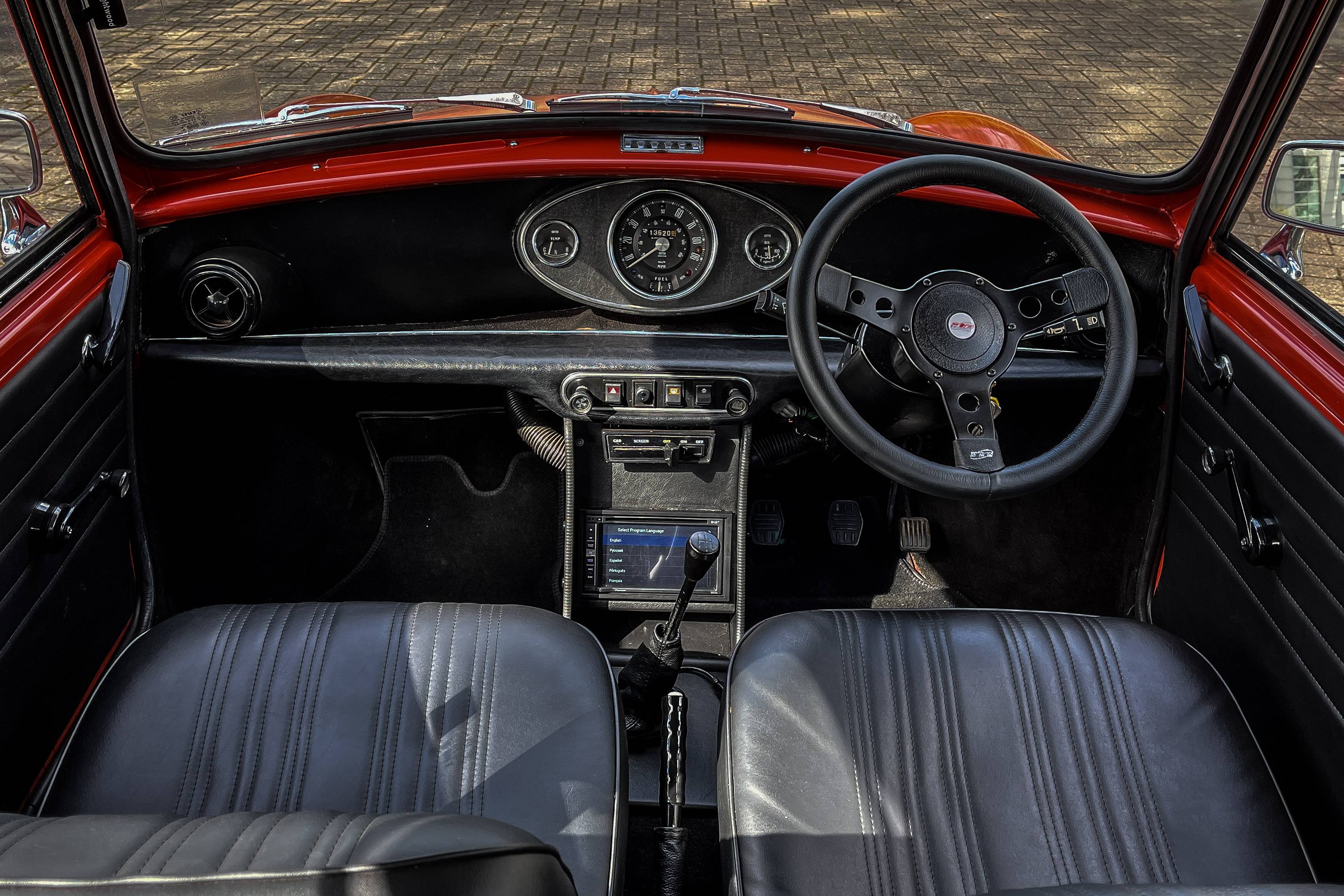 1977 Leyland Mini 1000 For Sale by Auction