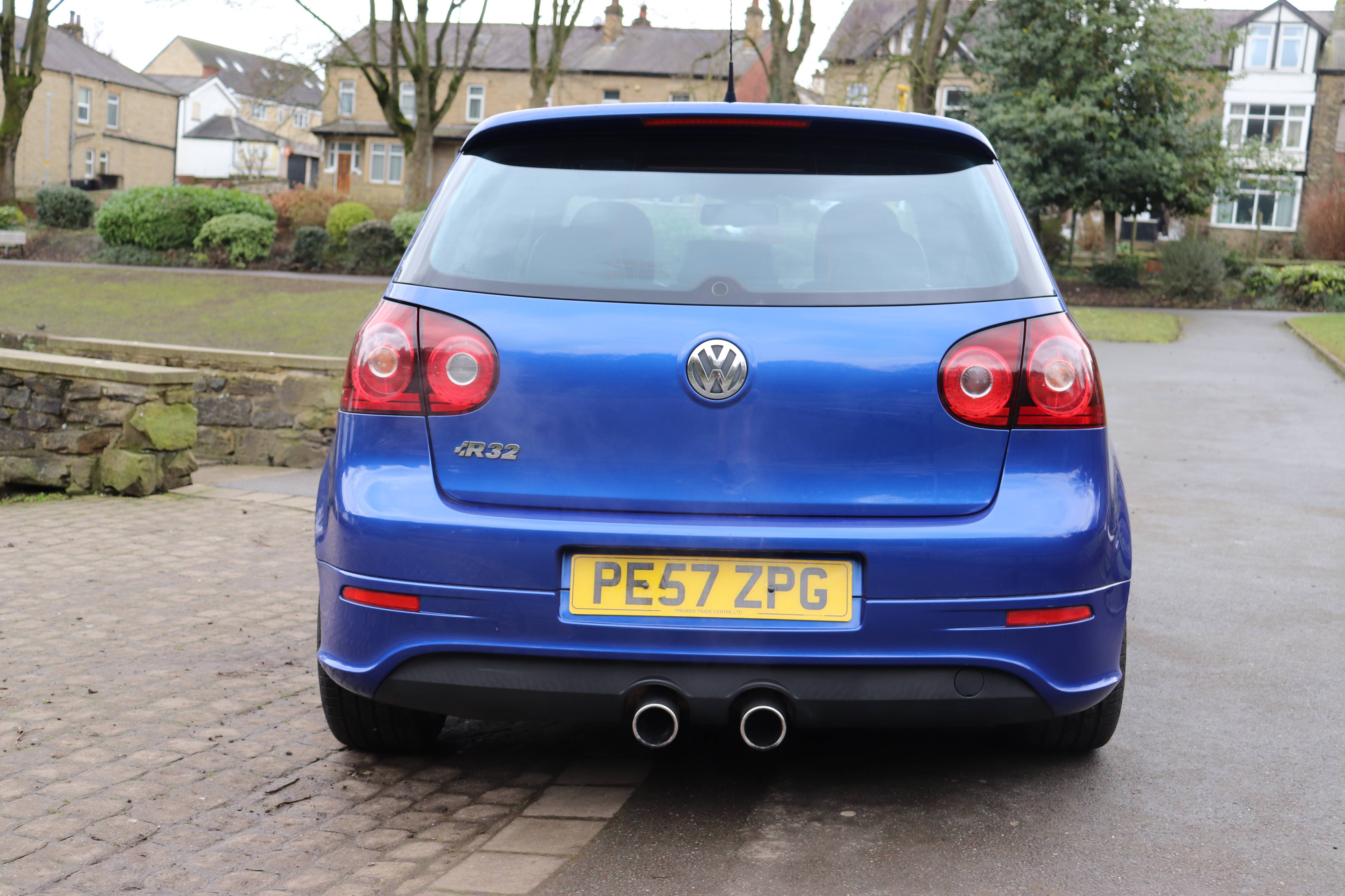 2007 Volkswagen Golf R32 For Sale by Auction