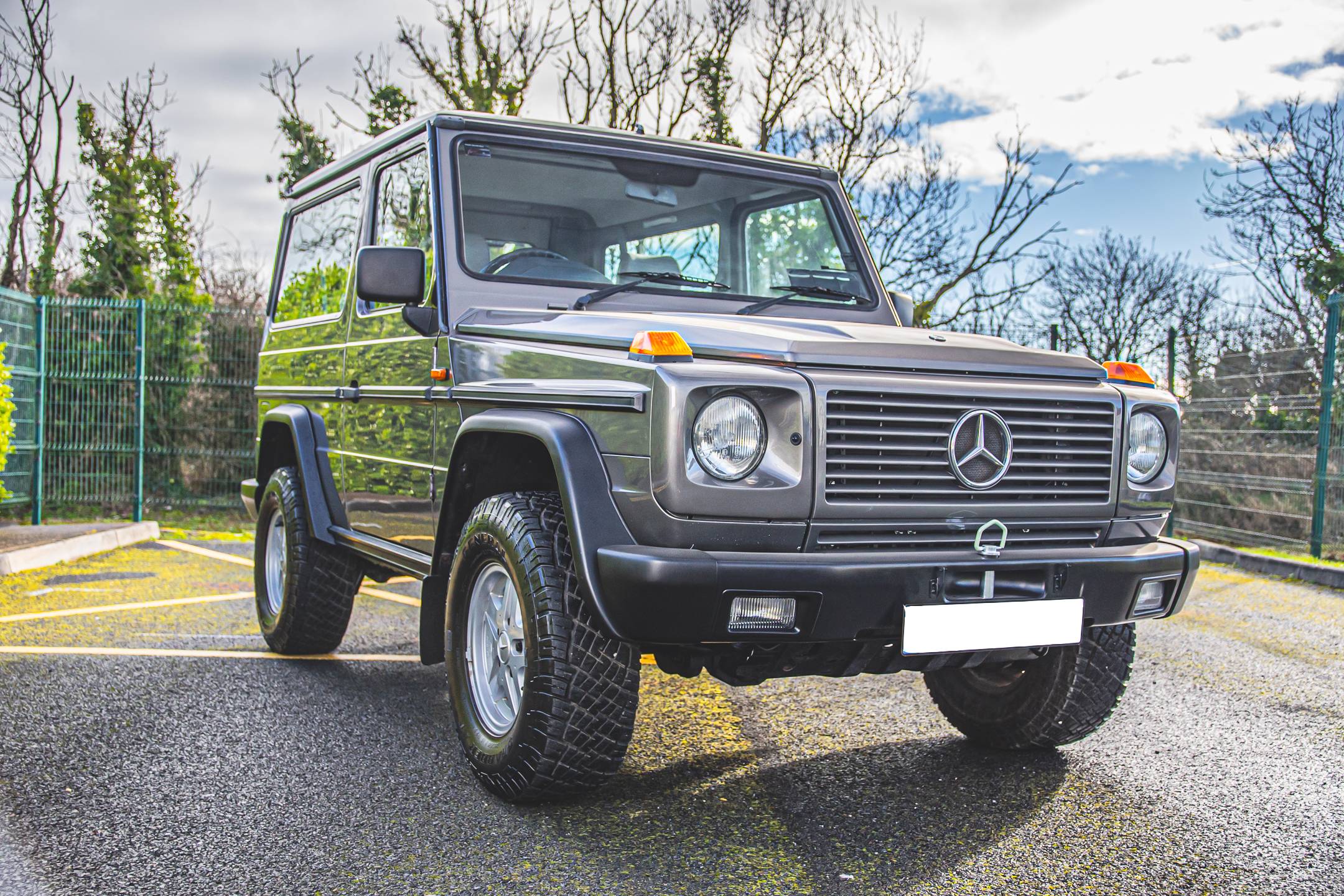 1992 Mercedes-Benz W463 300GD SWB For Sale by Auction