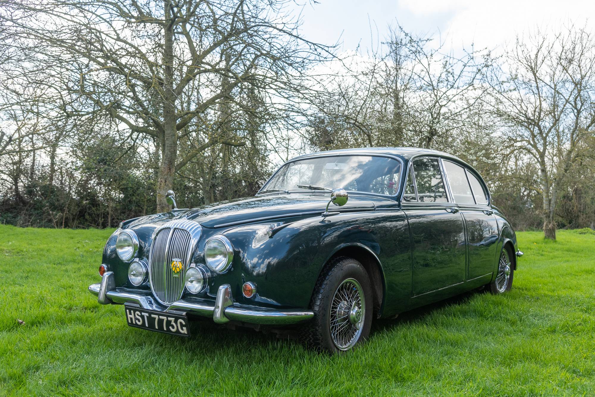 1968 Daimler V8 250 For Sale by Auction