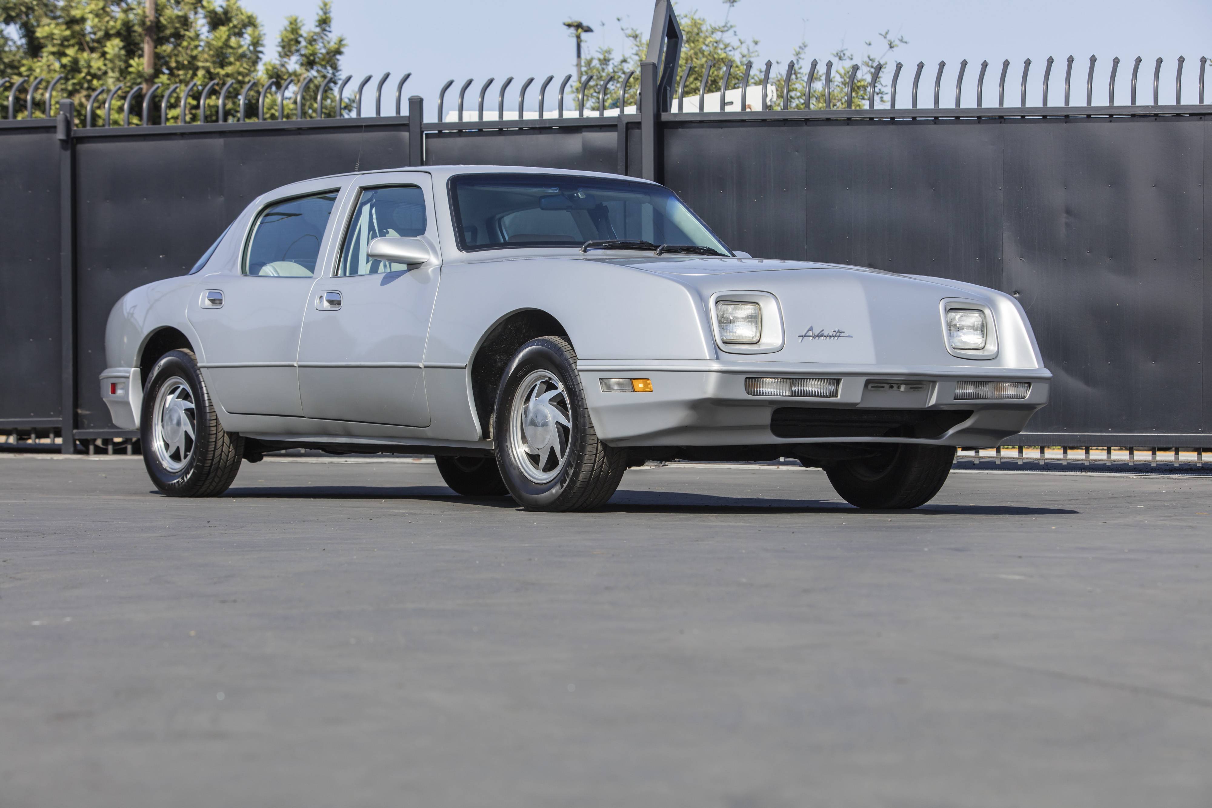 1990 Avanti Four-Door For Sale by Auction