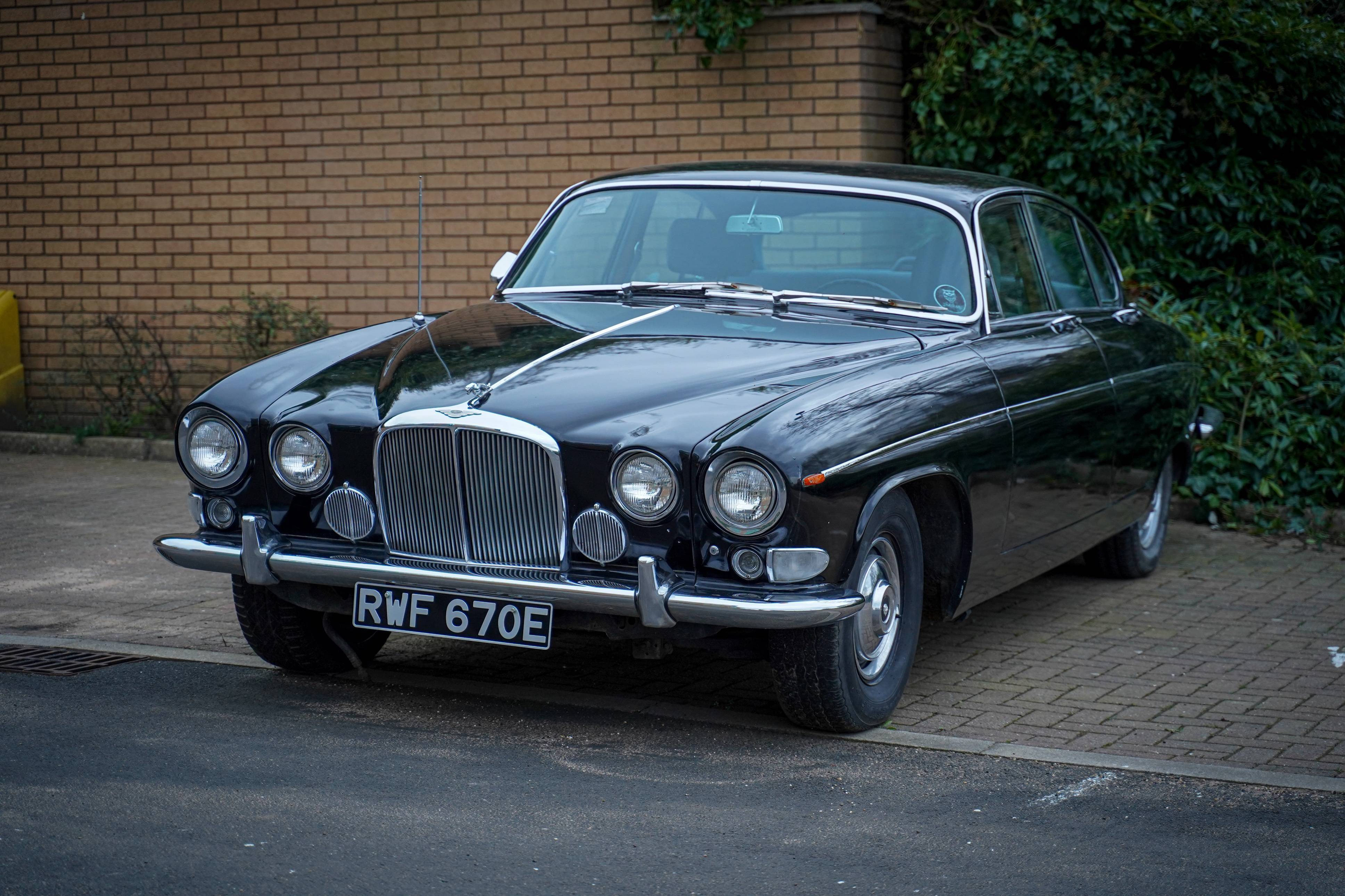 1967 Jaguar 420G For Sale by Auction