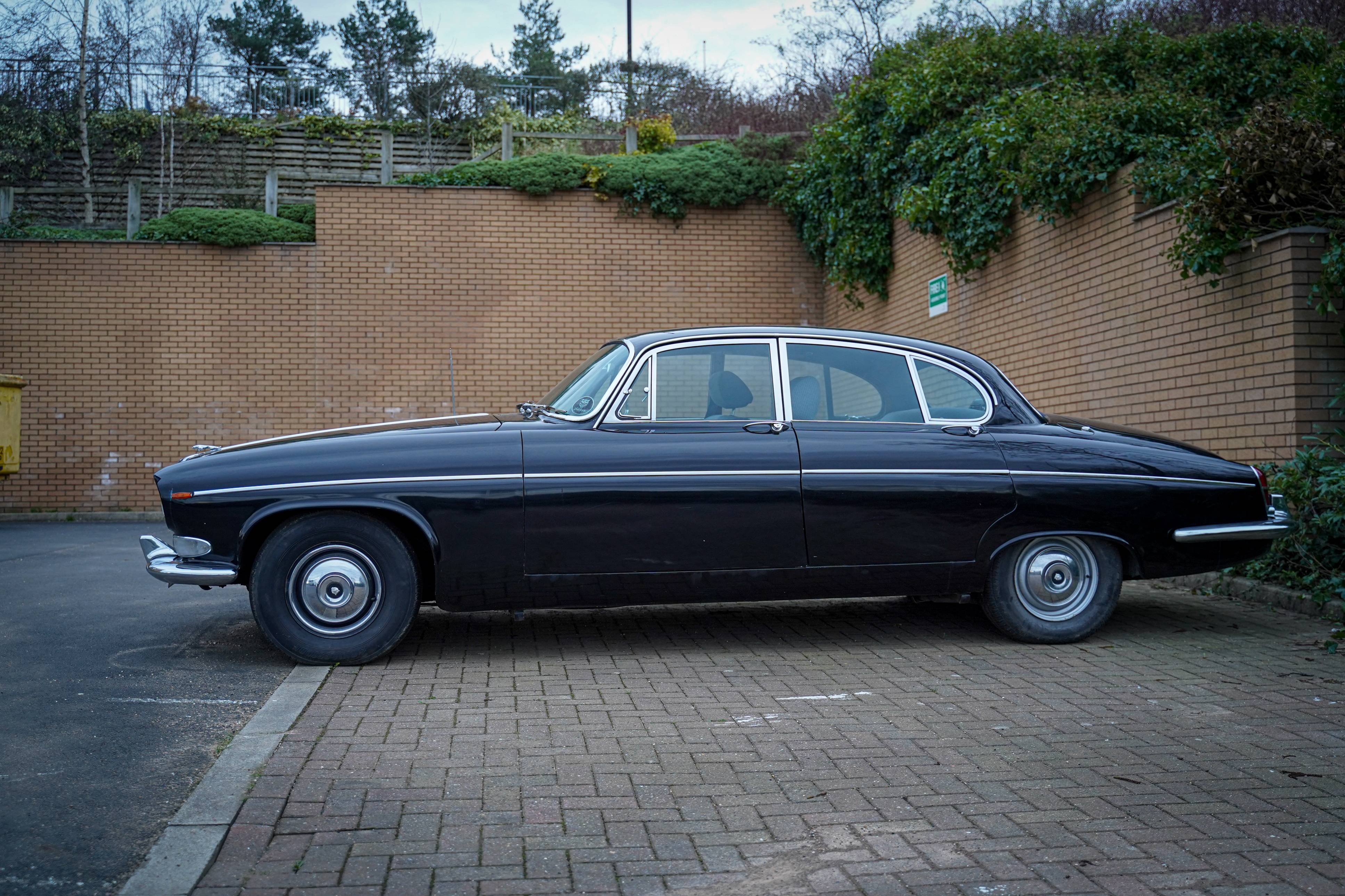 1967 Jaguar 420G For Sale by Auction