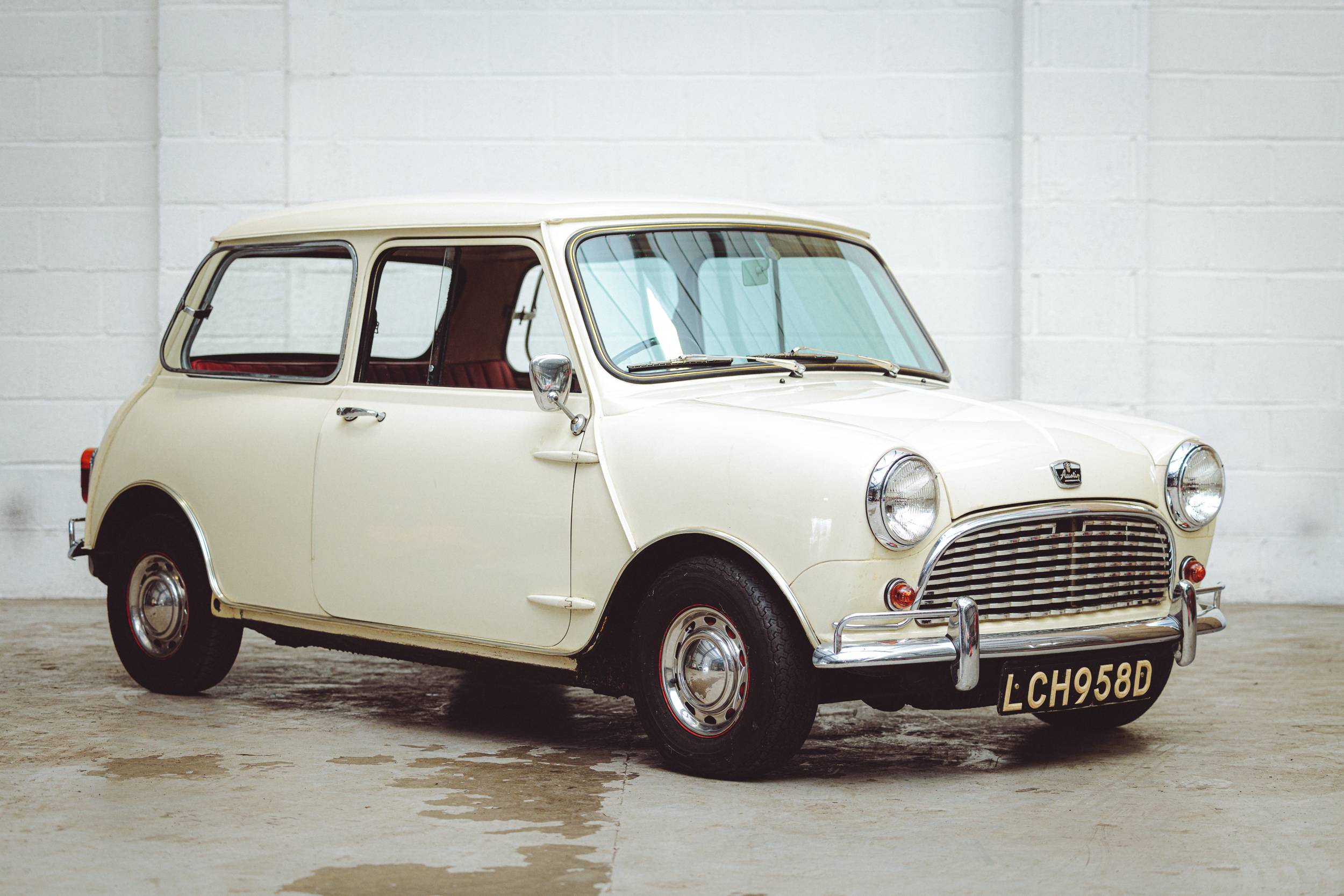 1966 Austin Mini Mk1 Super Deluxe For Sale by Auction