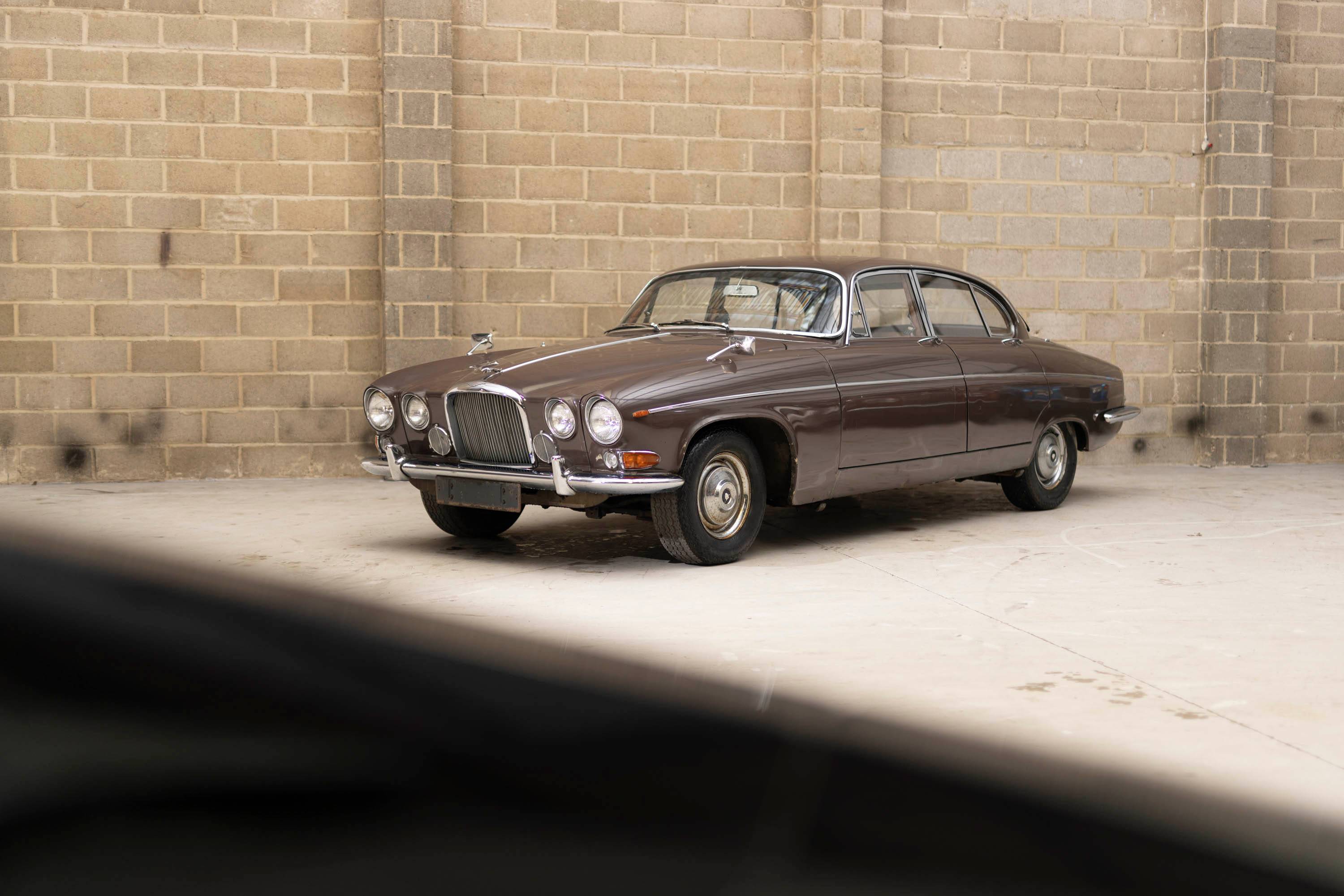 1969 Jaguar 420G For Sale by Auction