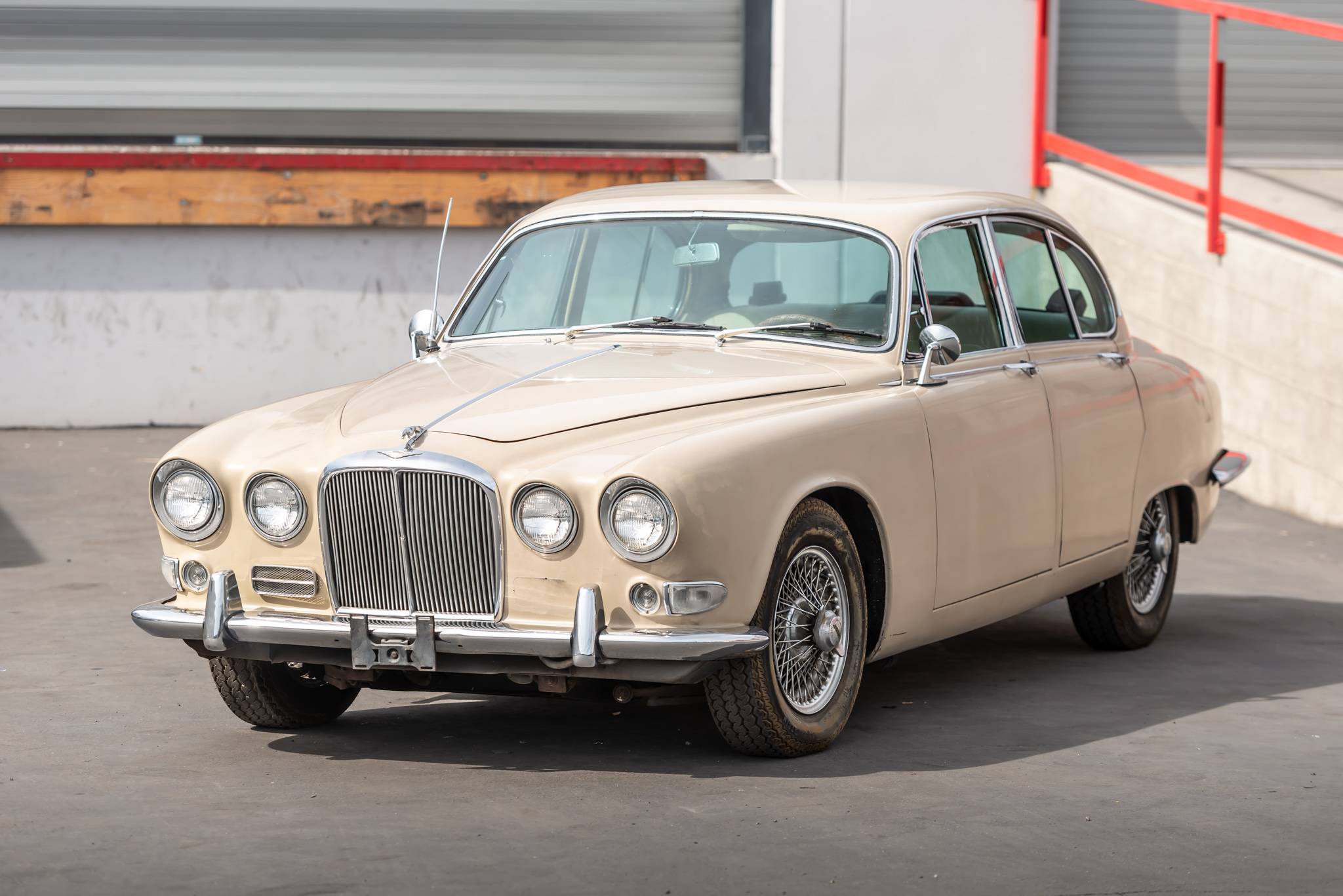 1967 Jaguar 420G For Sale by Auction