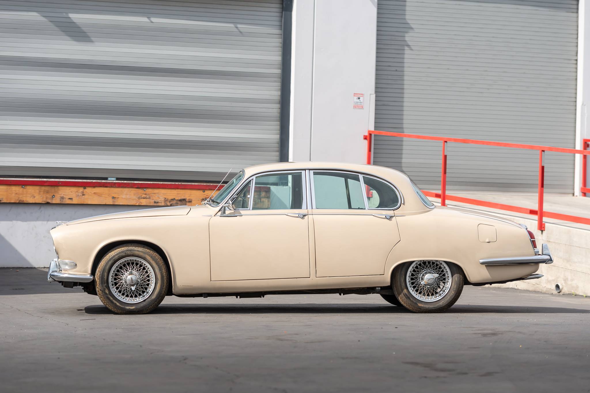 1967 Jaguar 420G For Sale by Auction