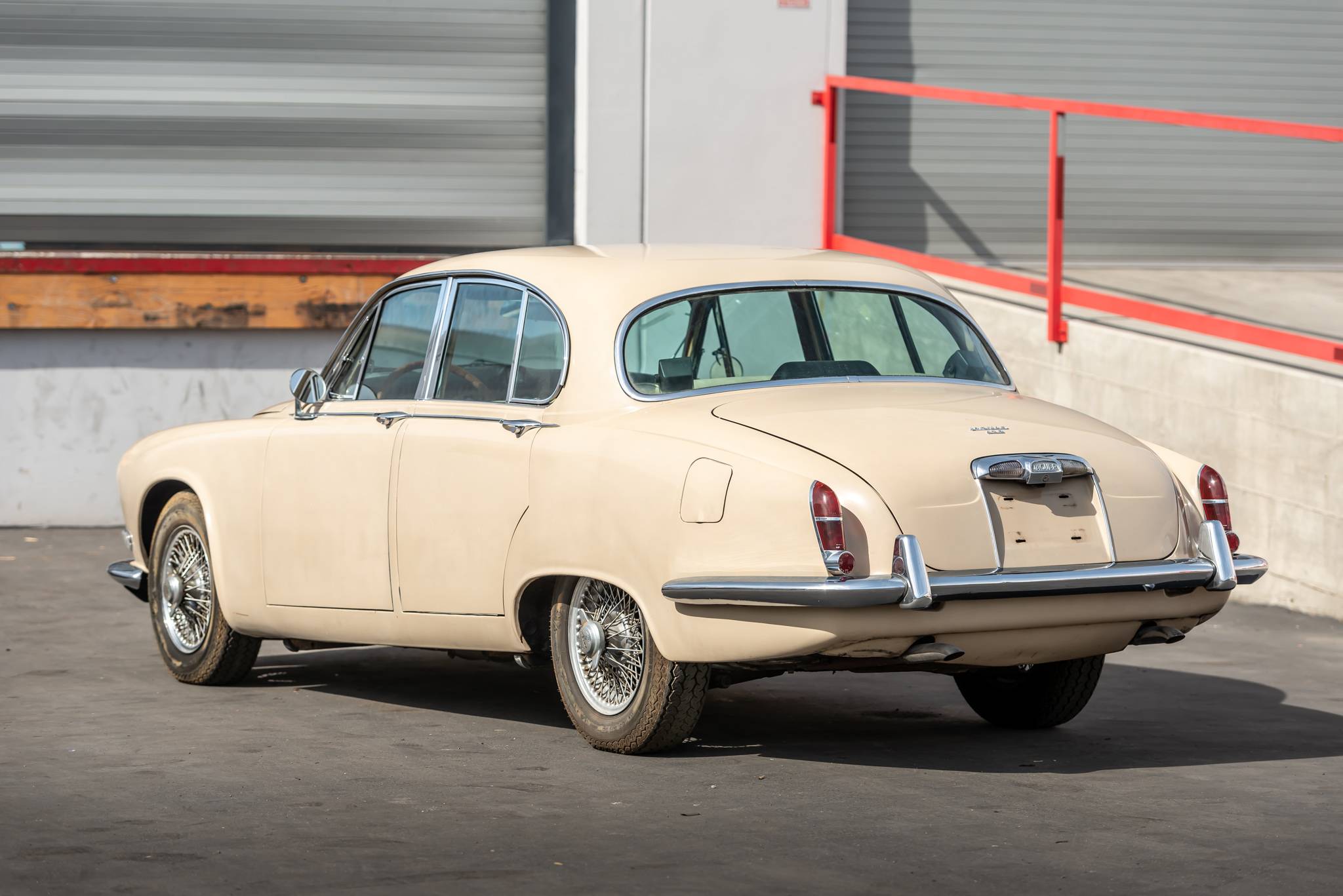1967 Jaguar 420G For Sale by Auction