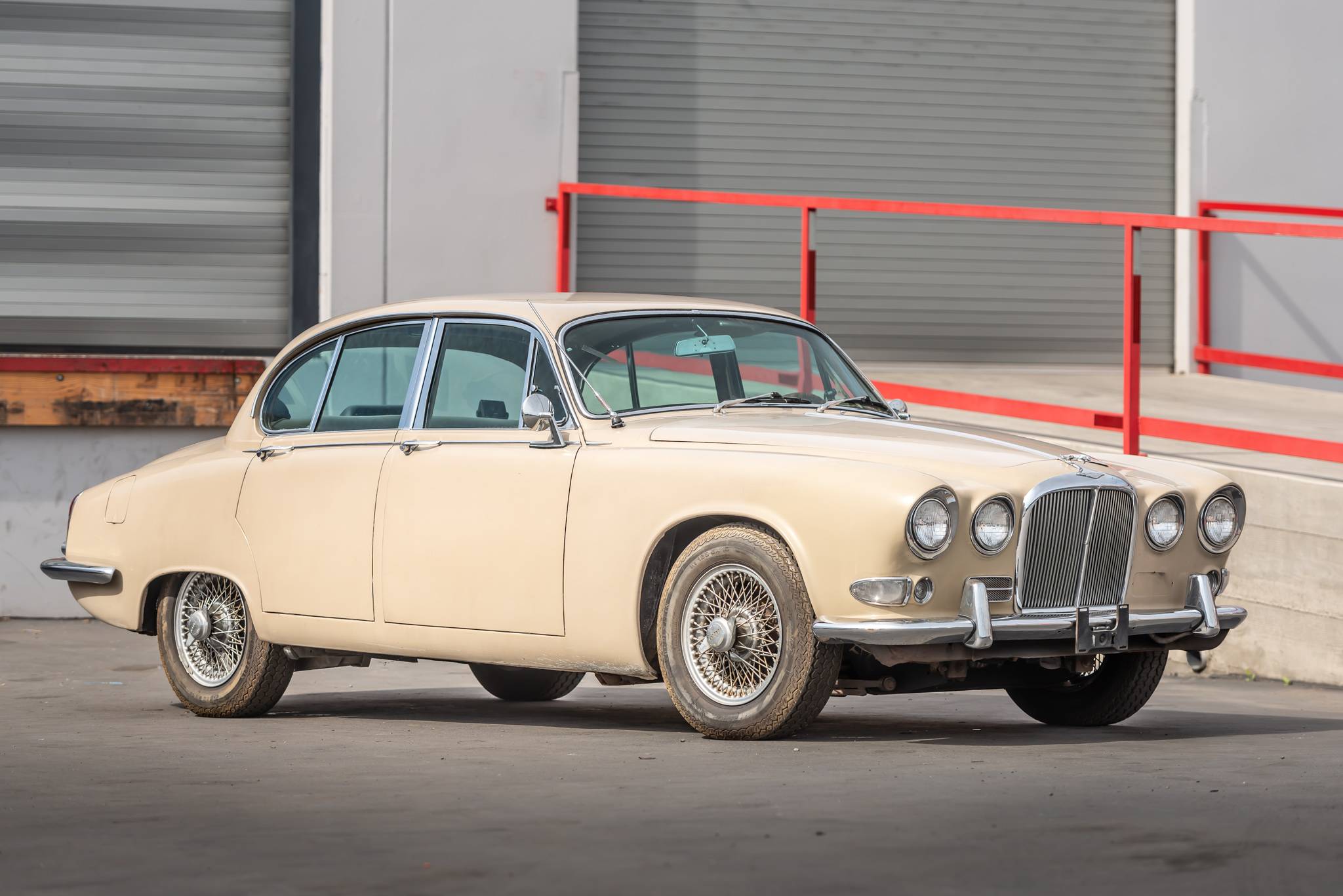 1967 Jaguar 420G For Sale by Auction
