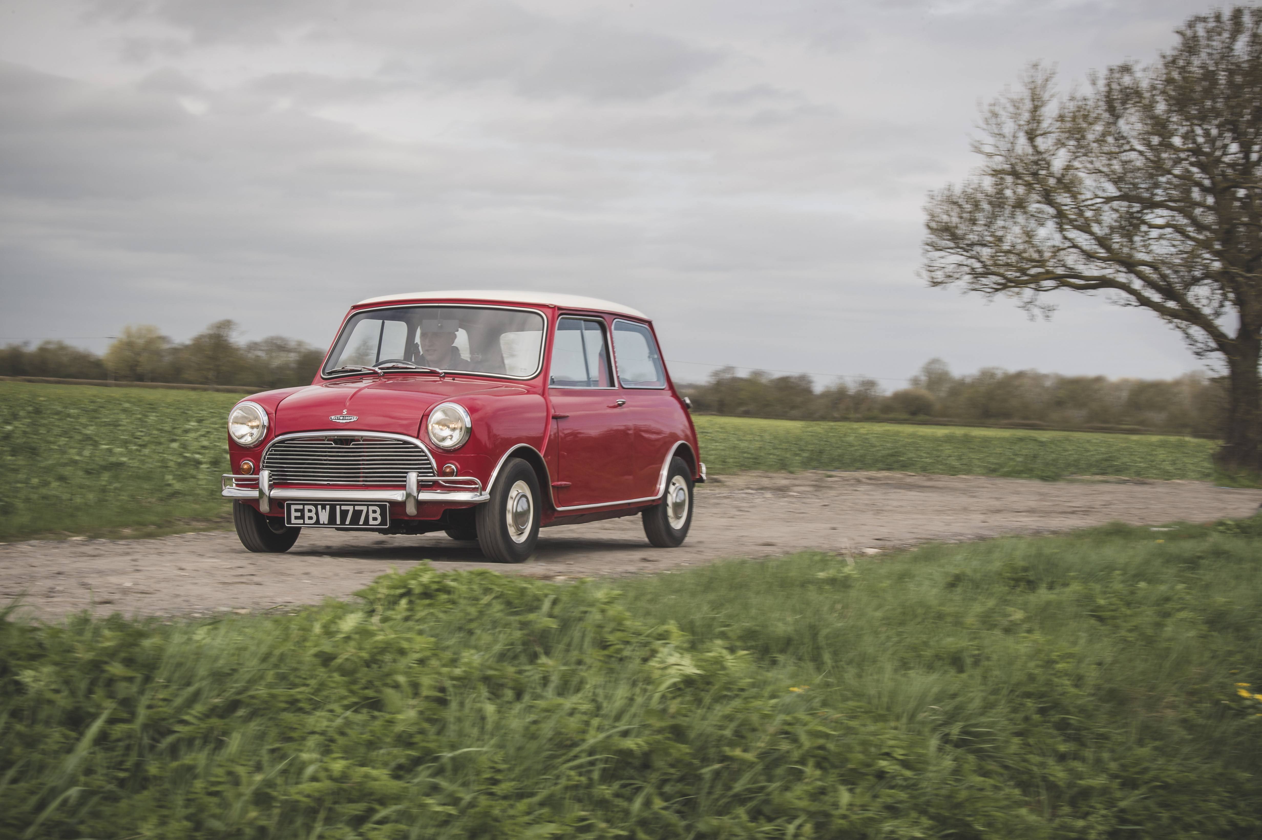 1964 Austin MINI-COOPER (1071 S replica) For Sale by Auction